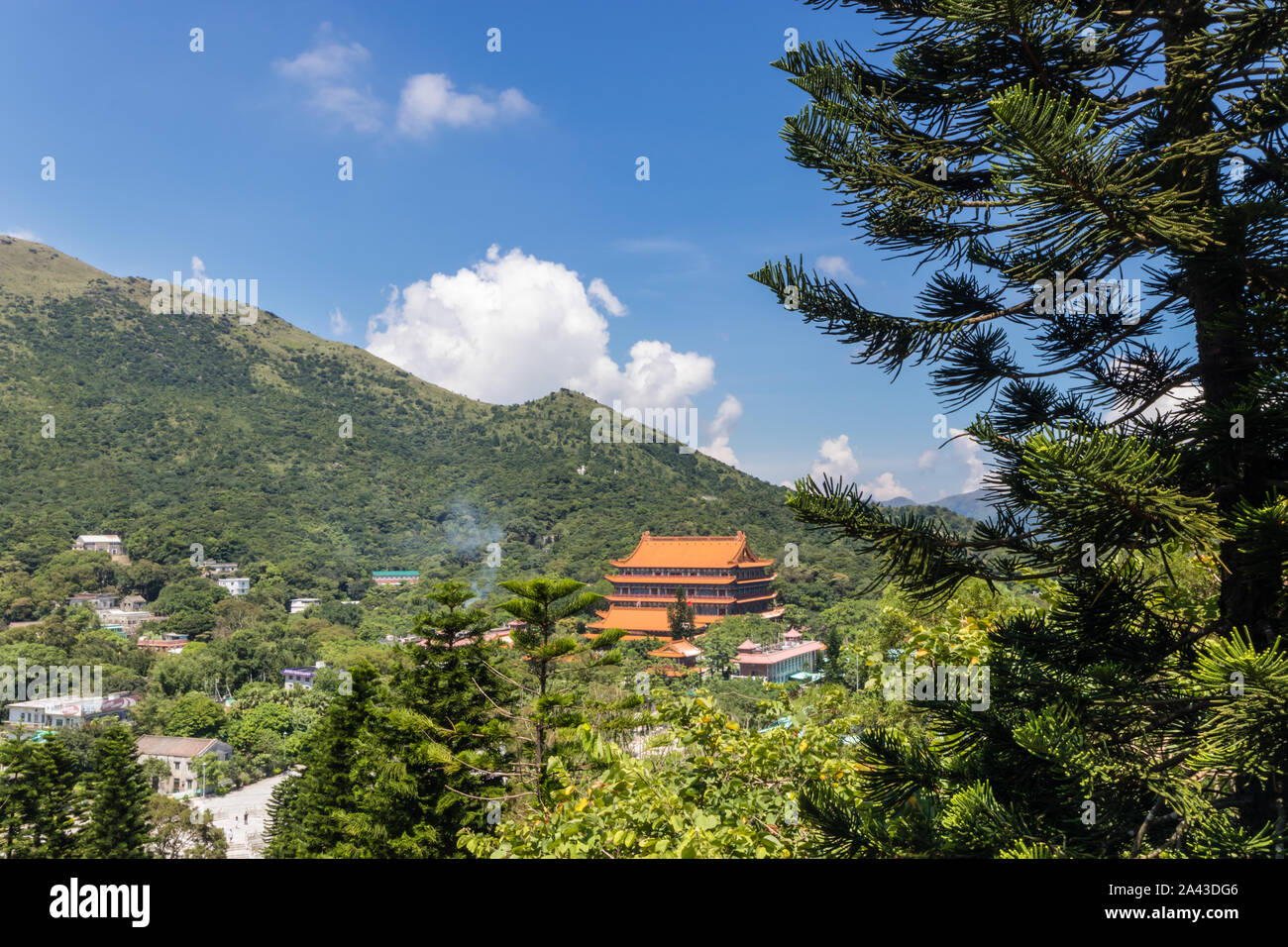 Religious statues at po lin monastery hi-res stock photography and ...