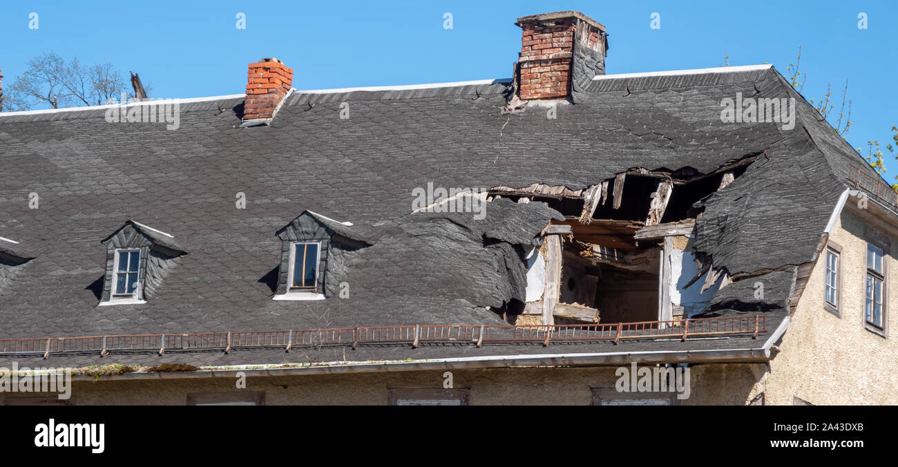 Panorama roof after a storm damage thunderstorm Stock Photo - Alamy