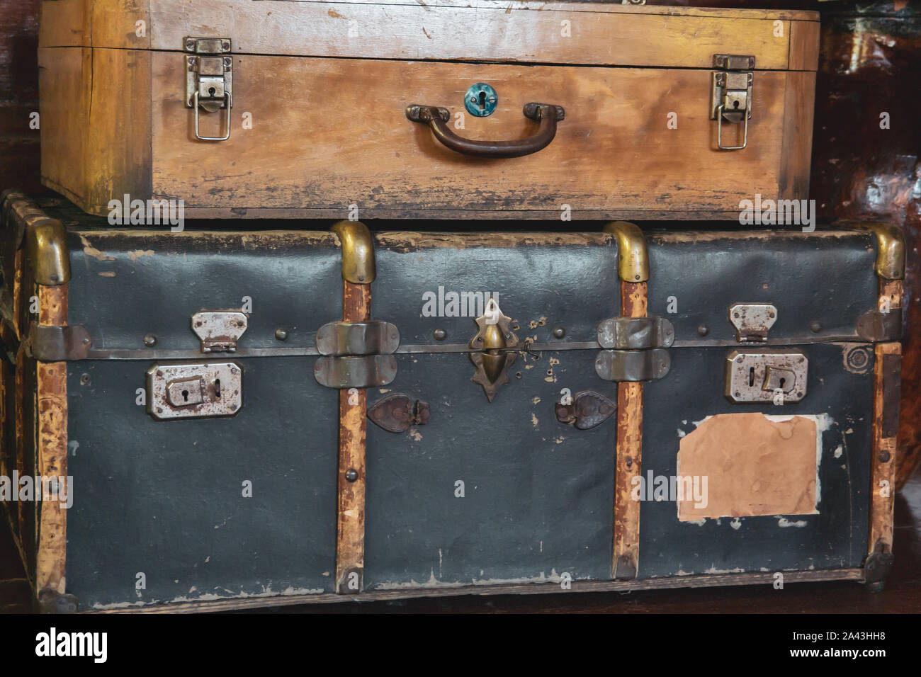 Old lock in a suitcase hi-res stock photography and images - Alamy