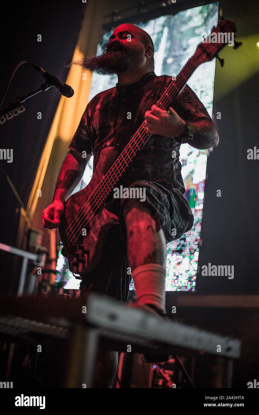 Static x honour show hi-res stock photography and images - Alamy
