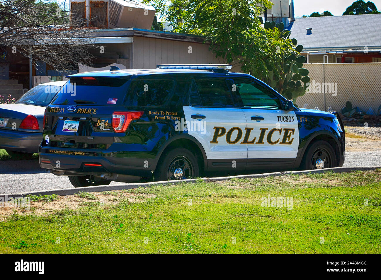 American police patrol car black hi-res stock photography and images ...