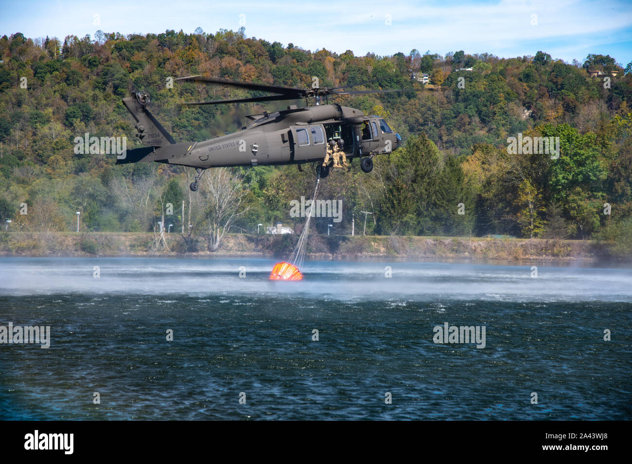 Members of the West Virginia Army National Guard's (WVARNG) Company C ...