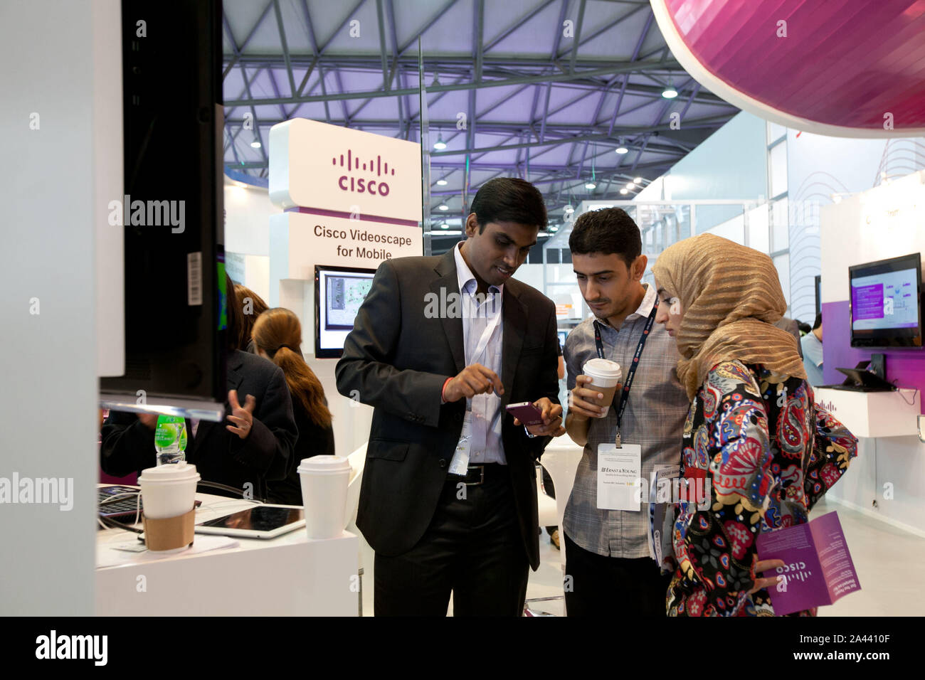 China telecom us hi-res stock photography and images - Alamy