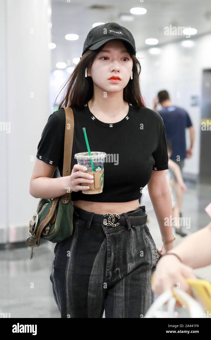 Chinese singer Cheng Xiao of South Korean-Chinese girl group Cosmic ...