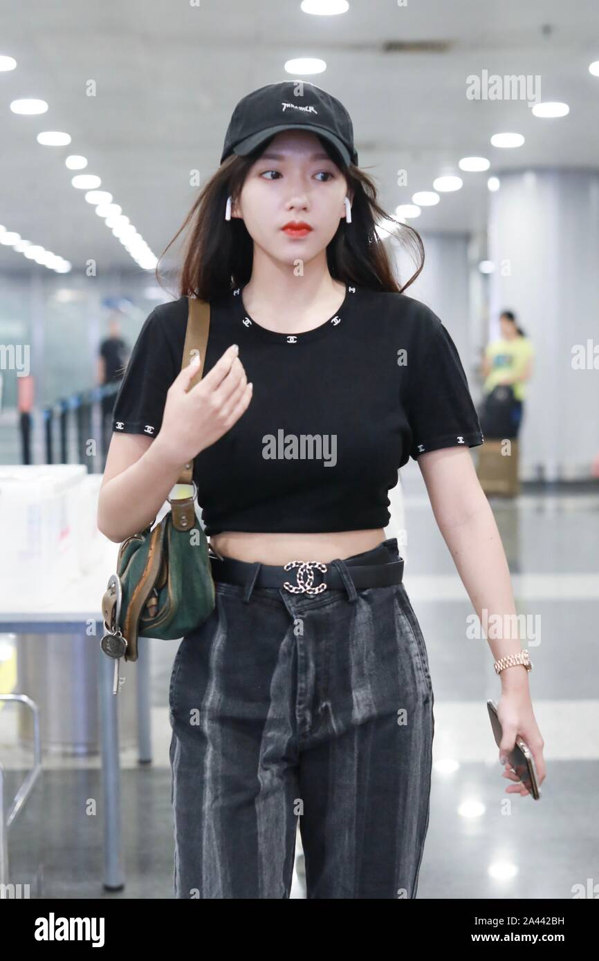 Chinese singer Cheng Xiao of South Korean-Chinese girl group Cosmic ...