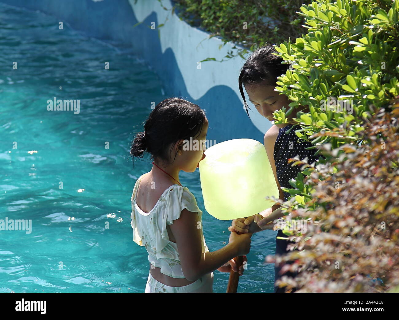 All day sucker hi-res stock photography and images - Alamy