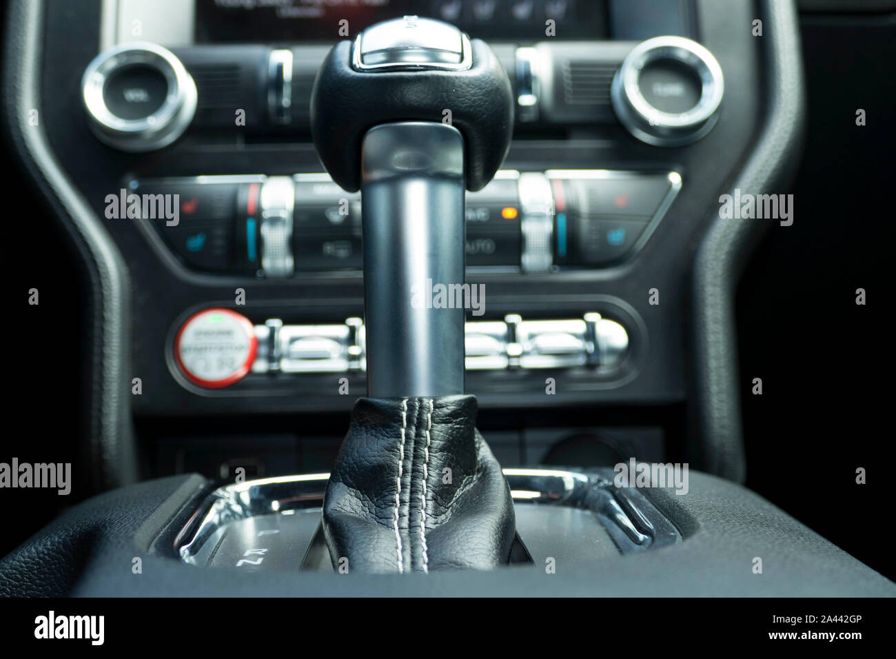 Shift gear hi-res stock photography and images - Alamy