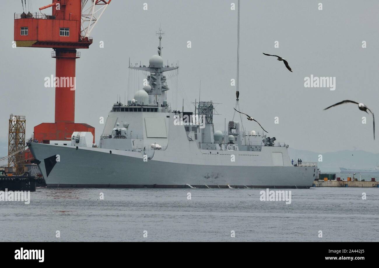 China's first domestically built aircraft carrier, the Type 001A ...