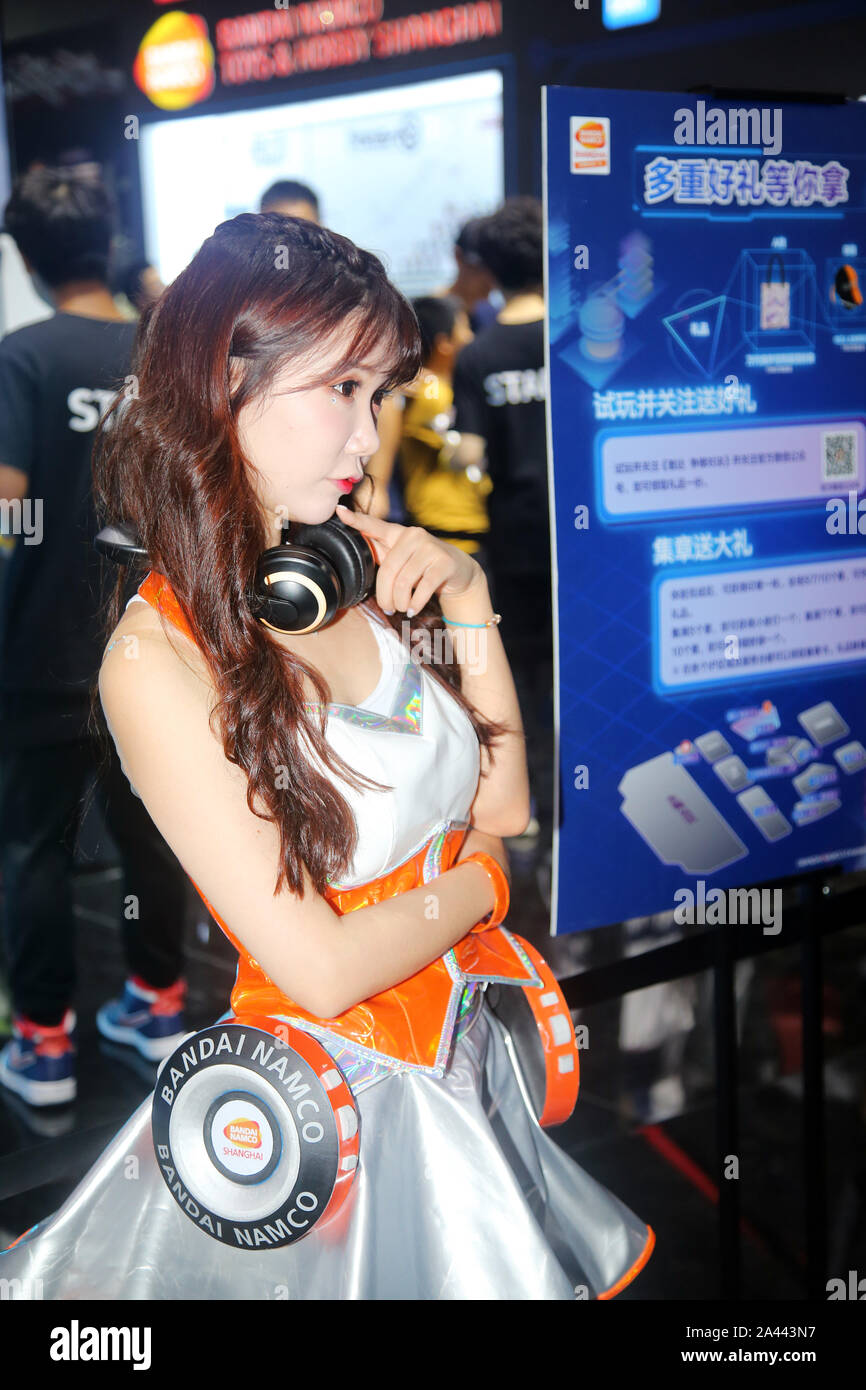 Chinese showgirls pose during the 17th China Digital Entertainment Expo, also known as ChinaJoy ...