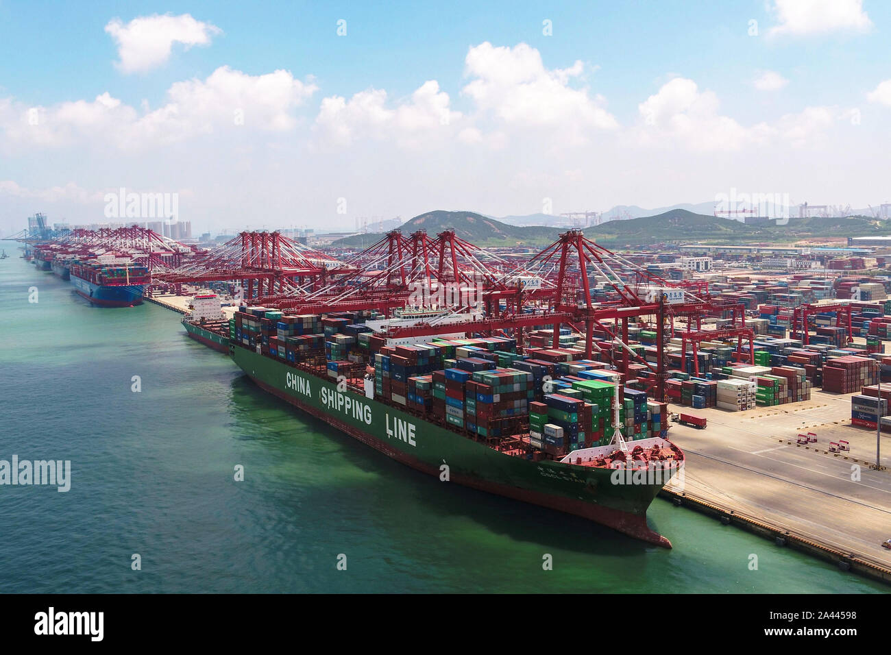 A cargo ship of China Shipping Line loaded with containers to be ...