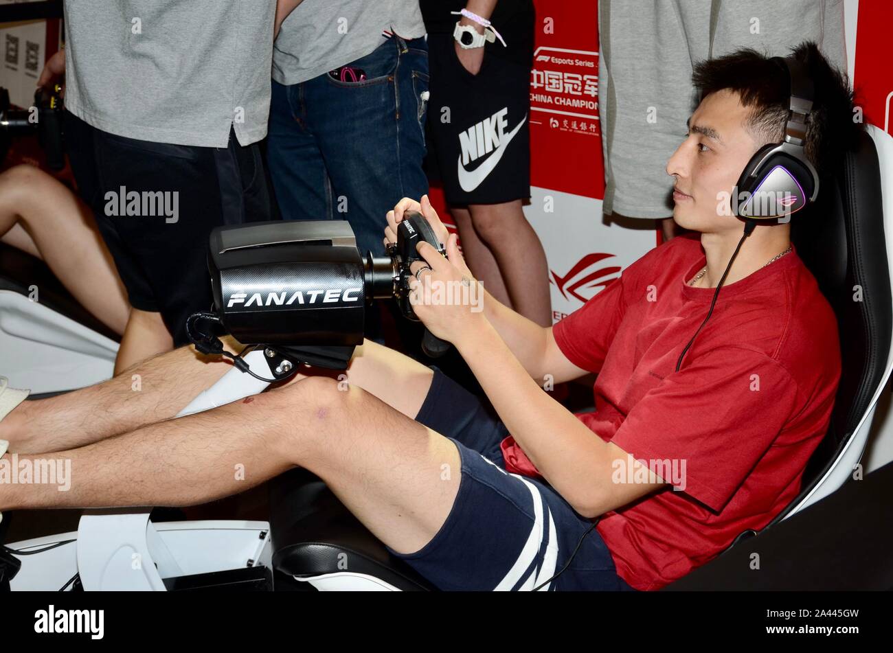 Luo Hanchen, a Chinese professional basketball player of Shanghai ...