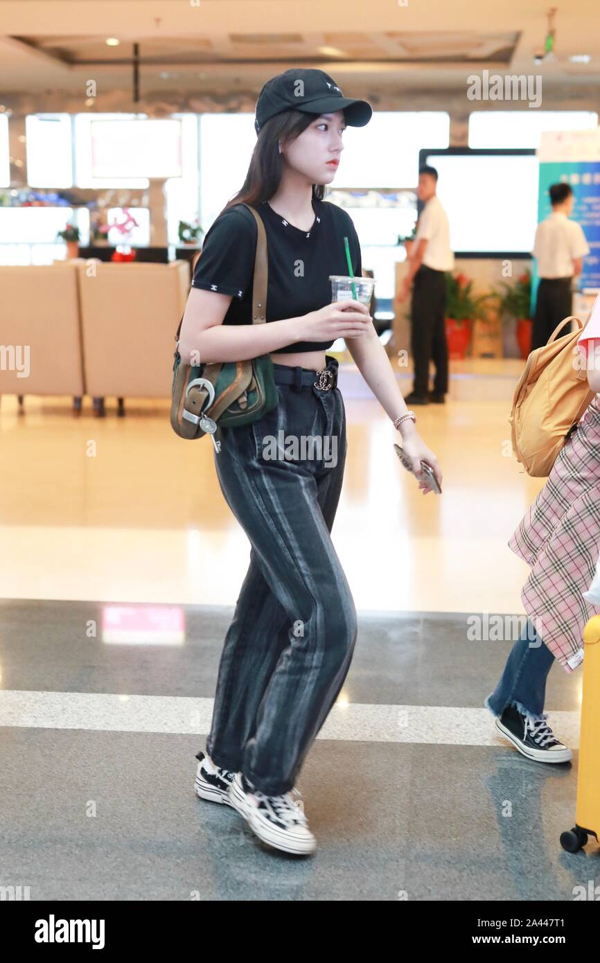 Chinese singer Cheng Xiao of South Korean-Chinese girl group Cosmic ...