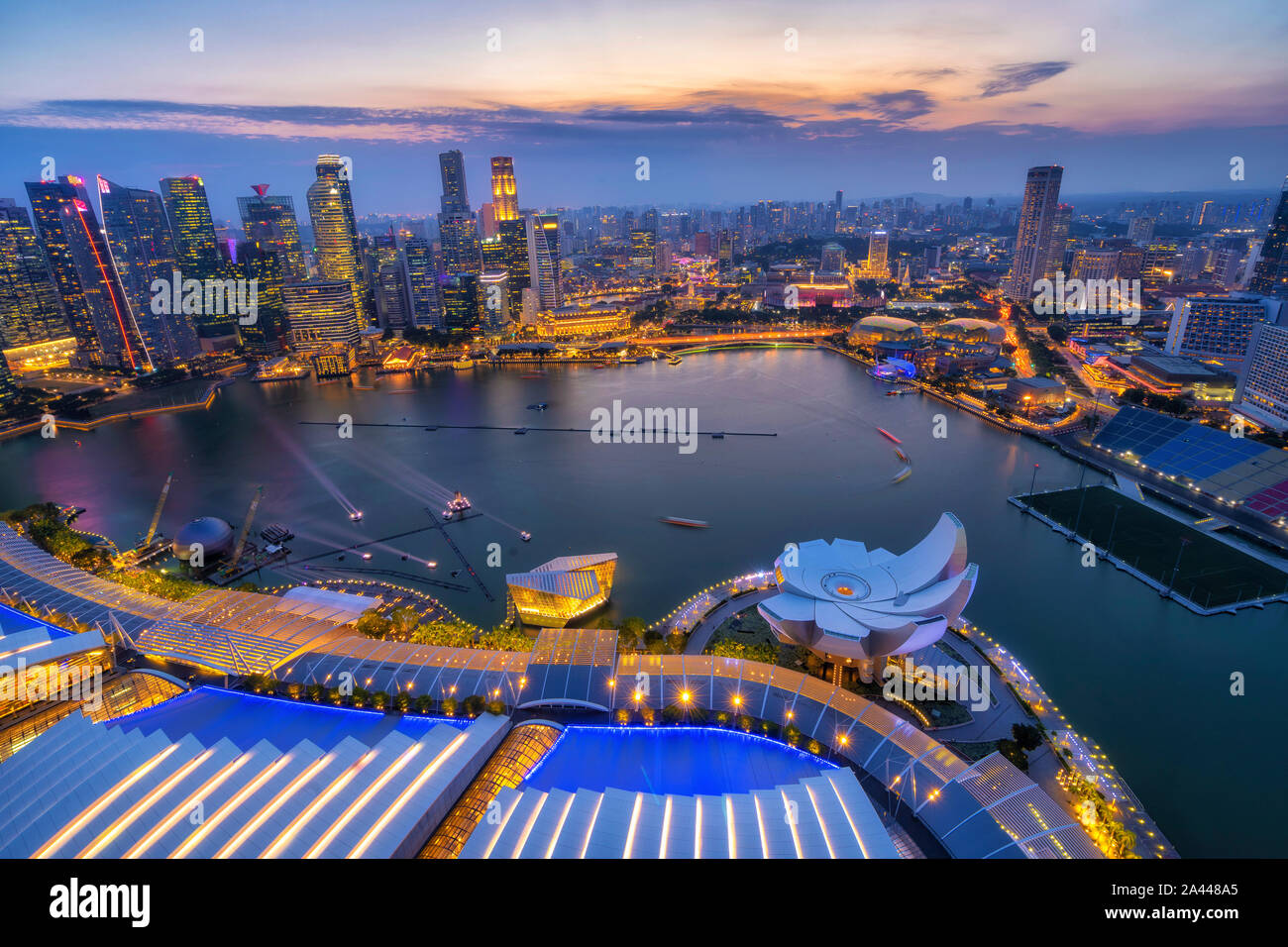 Singapore - August 2: Traveller go to the sky desk of Marina Bay Sands ...