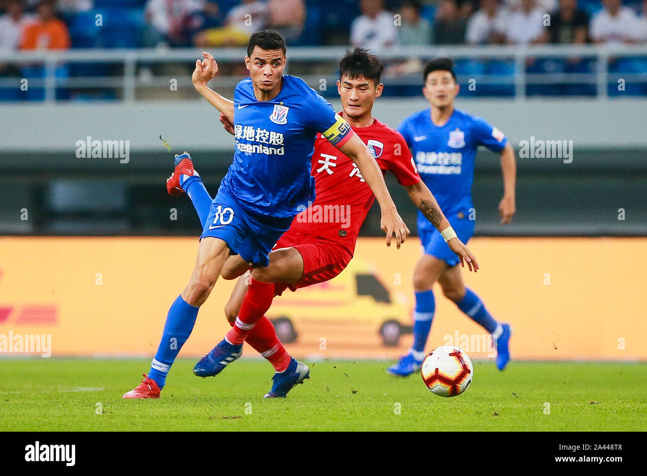 Colombian football player Giovanni Moreno of Shanghai Greenland Shenhua ...