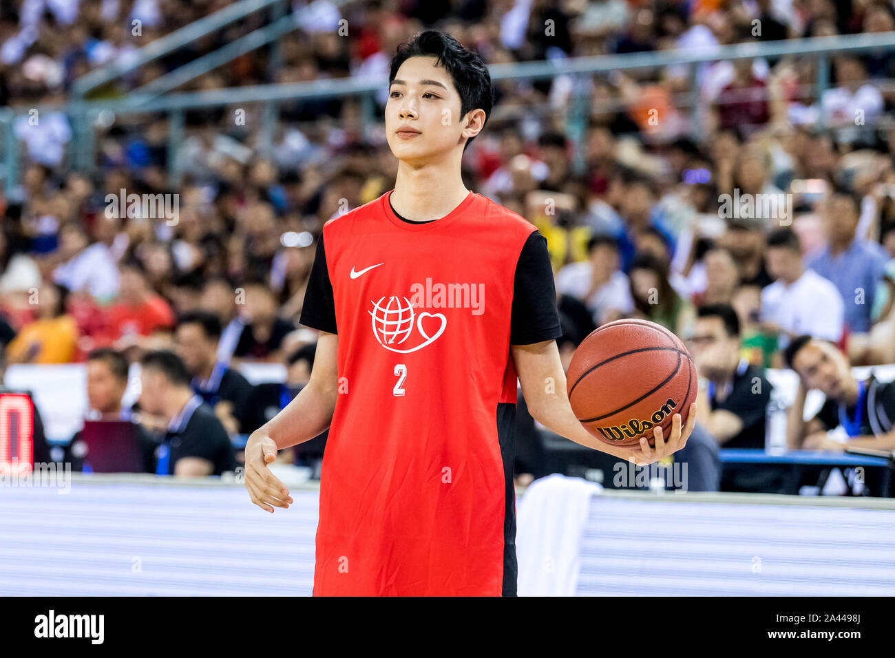 Taiwanese singer Lai Kuan-lin, also romanized as Lai Guan-lin, and a ...