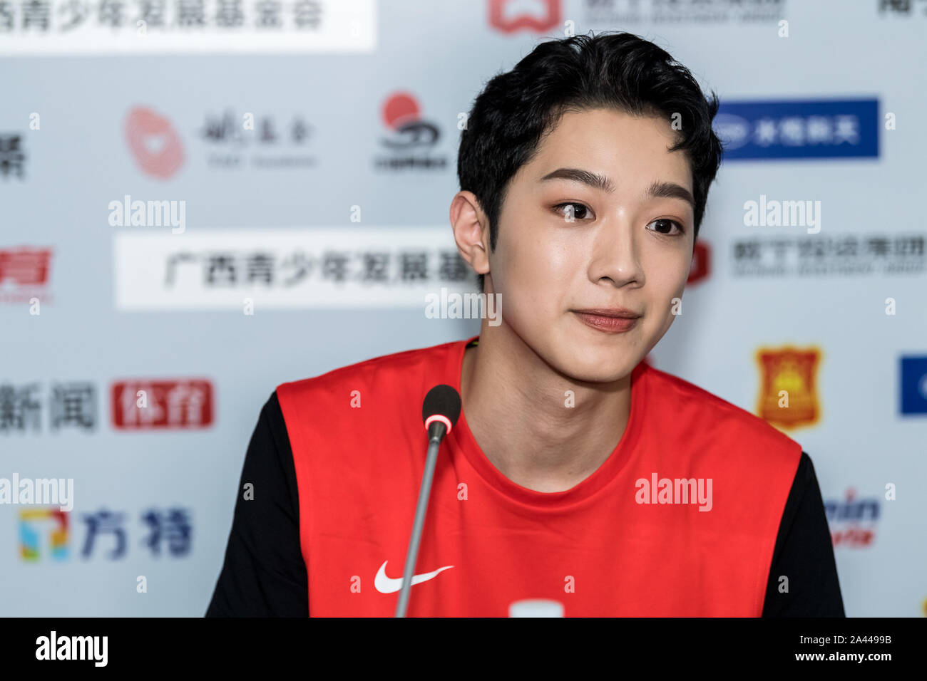 Taiwanese singer Lai Kuan-lin, also romanized as Lai Guan-lin, and a ...