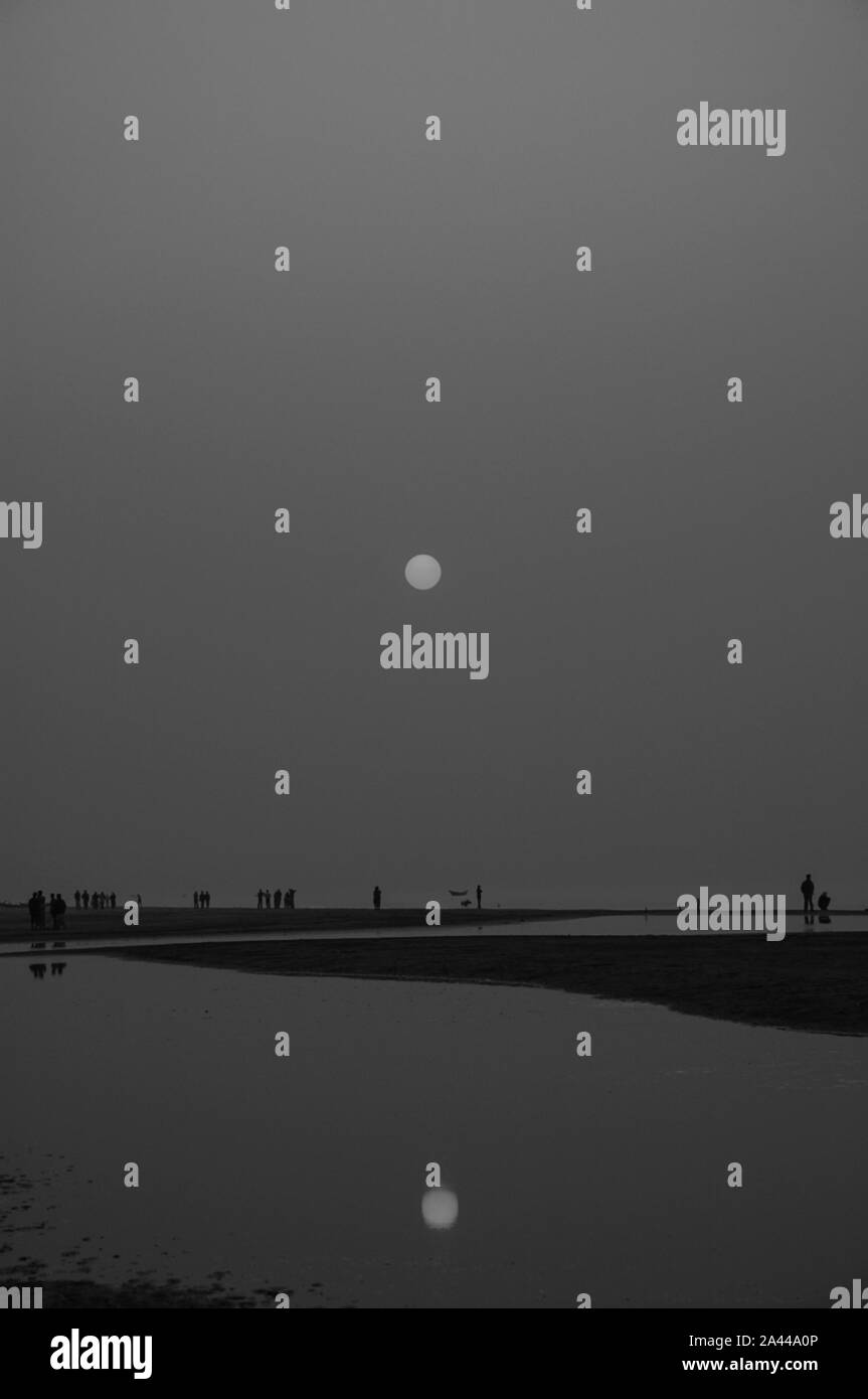 Bangladeshi sun rise hi-res stock photography and images - Alamy