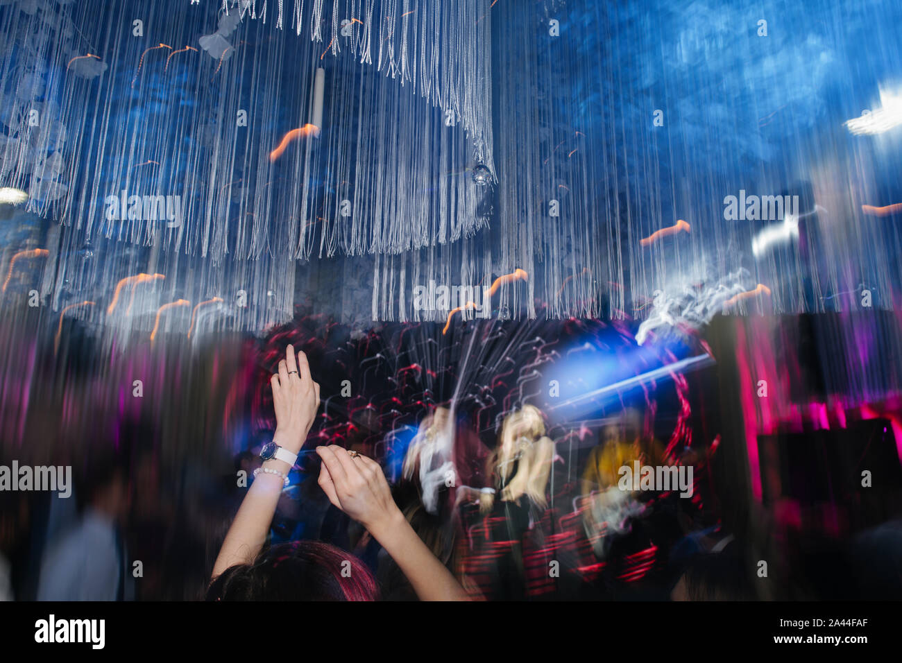 Crowd motion hi-res stock photography and images - Alamy