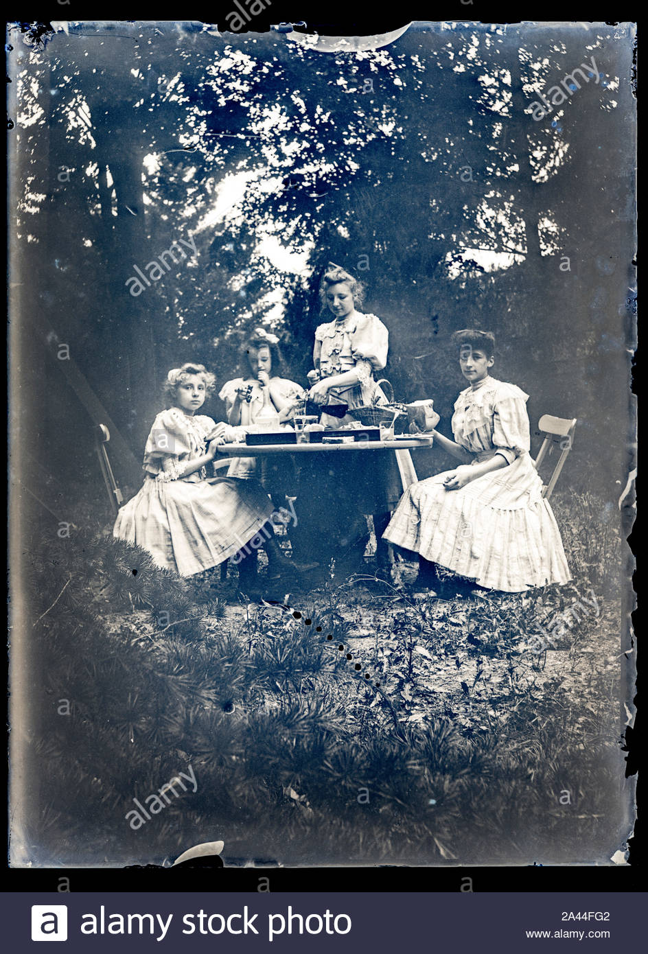 Lunch 1900s Stock Photos & Lunch 1900s Stock Images - Alamy