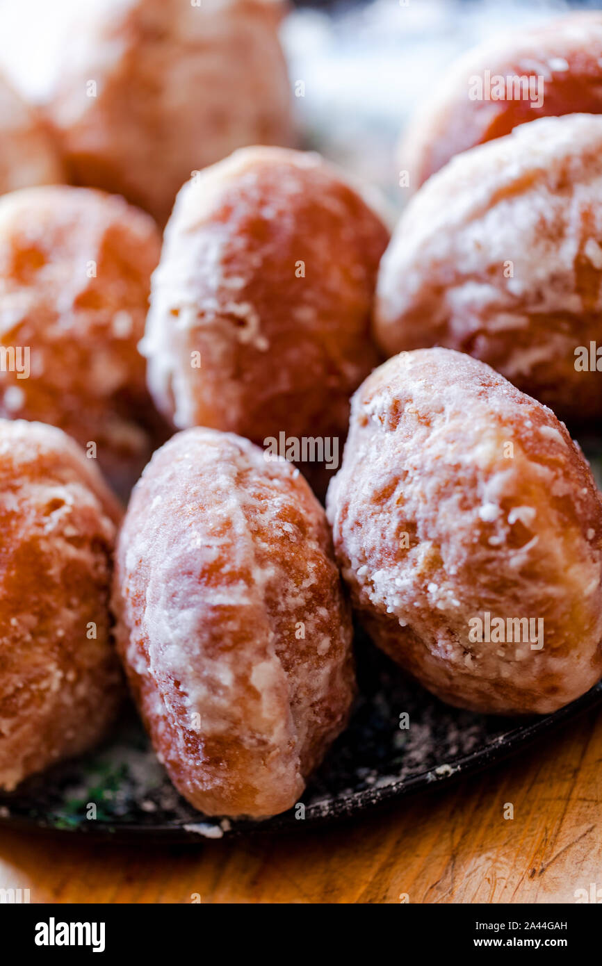 Best polish donuts Stock Photo - Alamy
