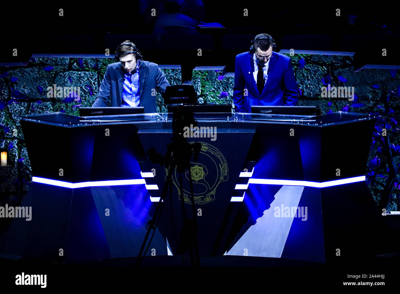 The international dota 2 shanghai hi-res stock photography and images ...