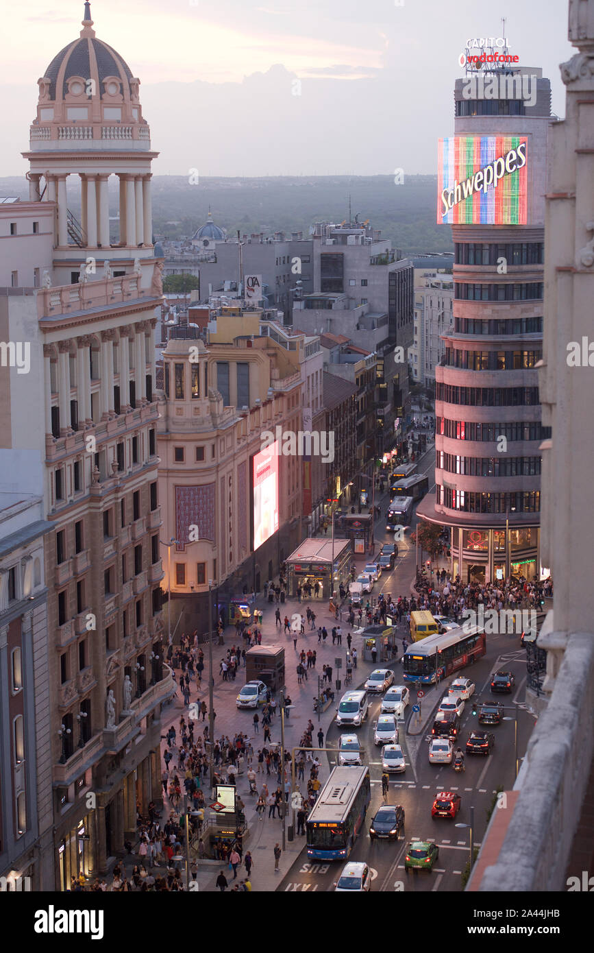 The iconic Capitol Tower in Madrid, Spain Stock Photo - Alamy