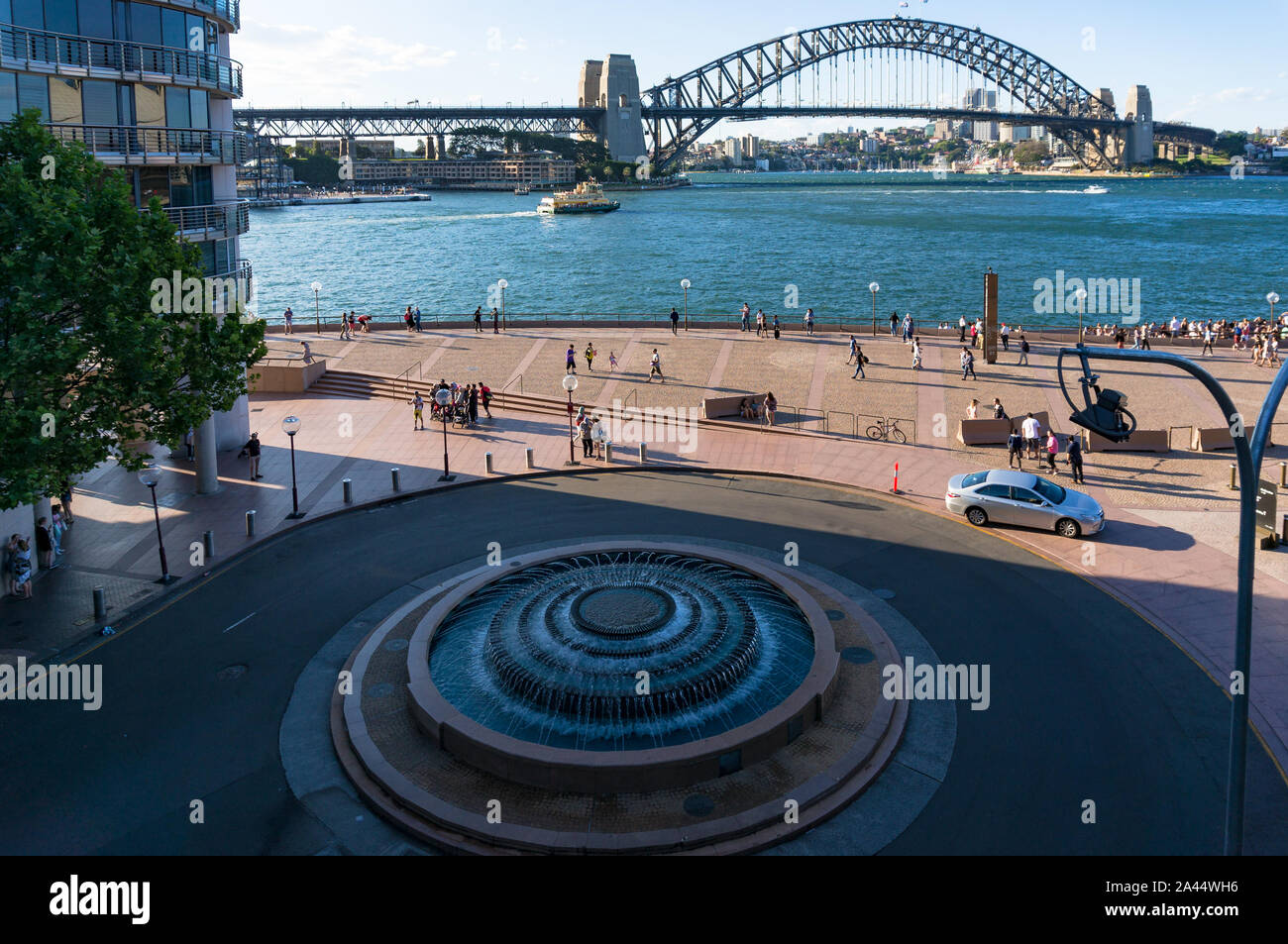 Sydney, Australia - November 13, 2016: Allen Lewis Fountain with Sydney ...