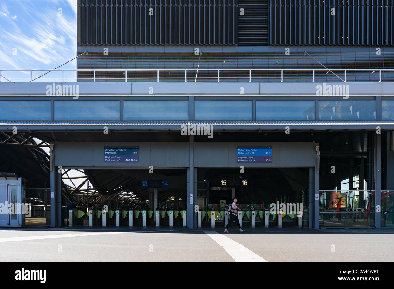 Melbourne, Australia - December 7, 2016: Southern Cross station ...