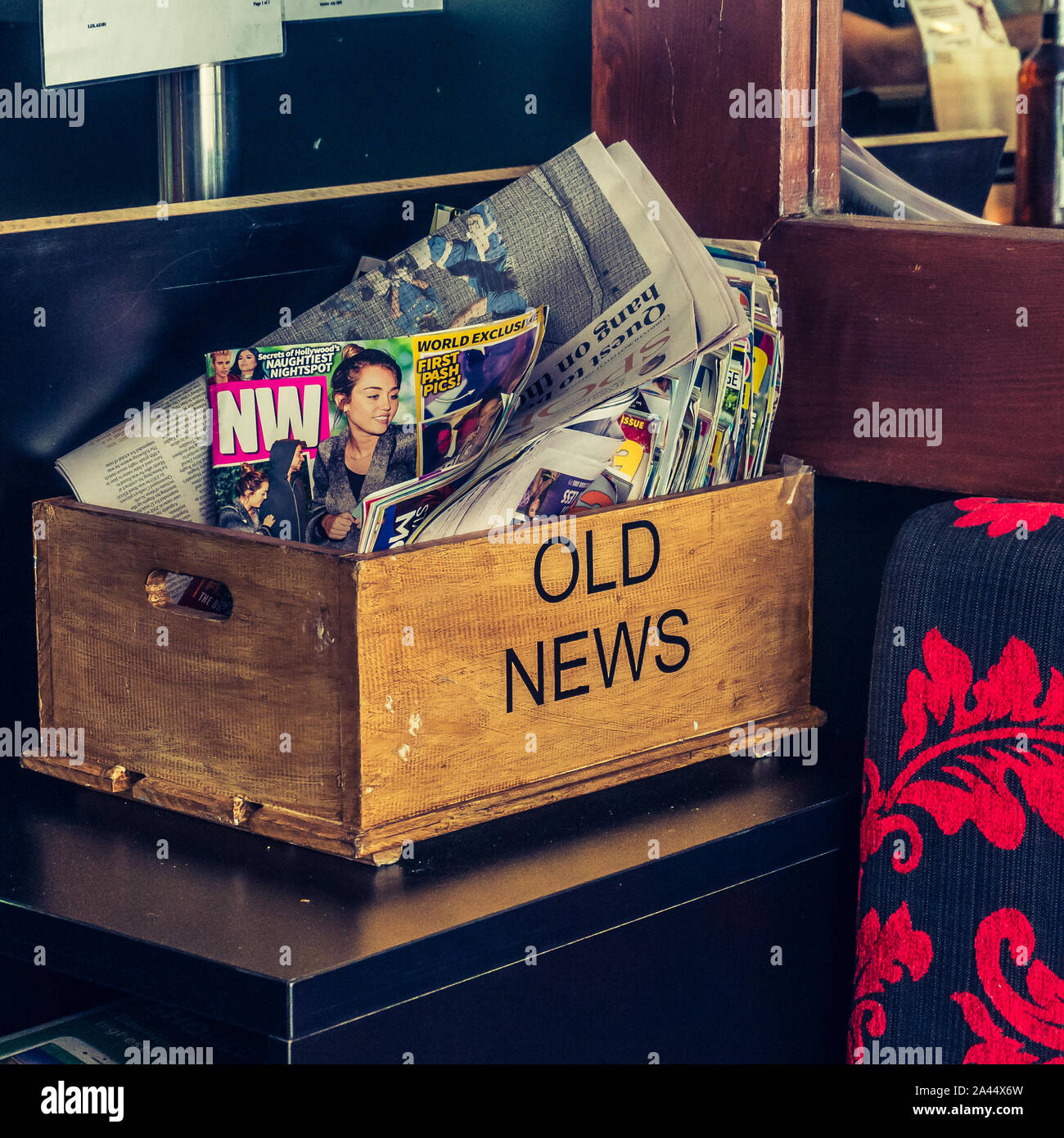 Old magazines hi-res stock photography and images - Alamy