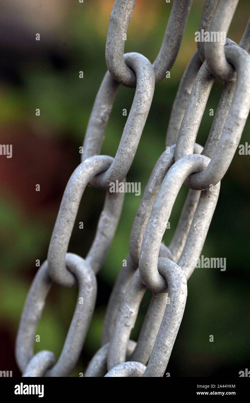 galvanised chain links Stock Photo - Alamy