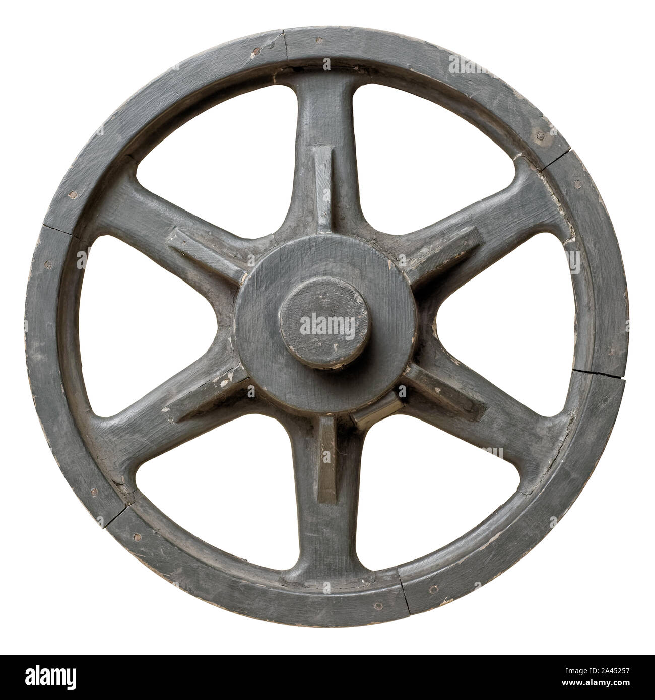 Old wooden wagon wheel hi-res stock photography and images - Alamy