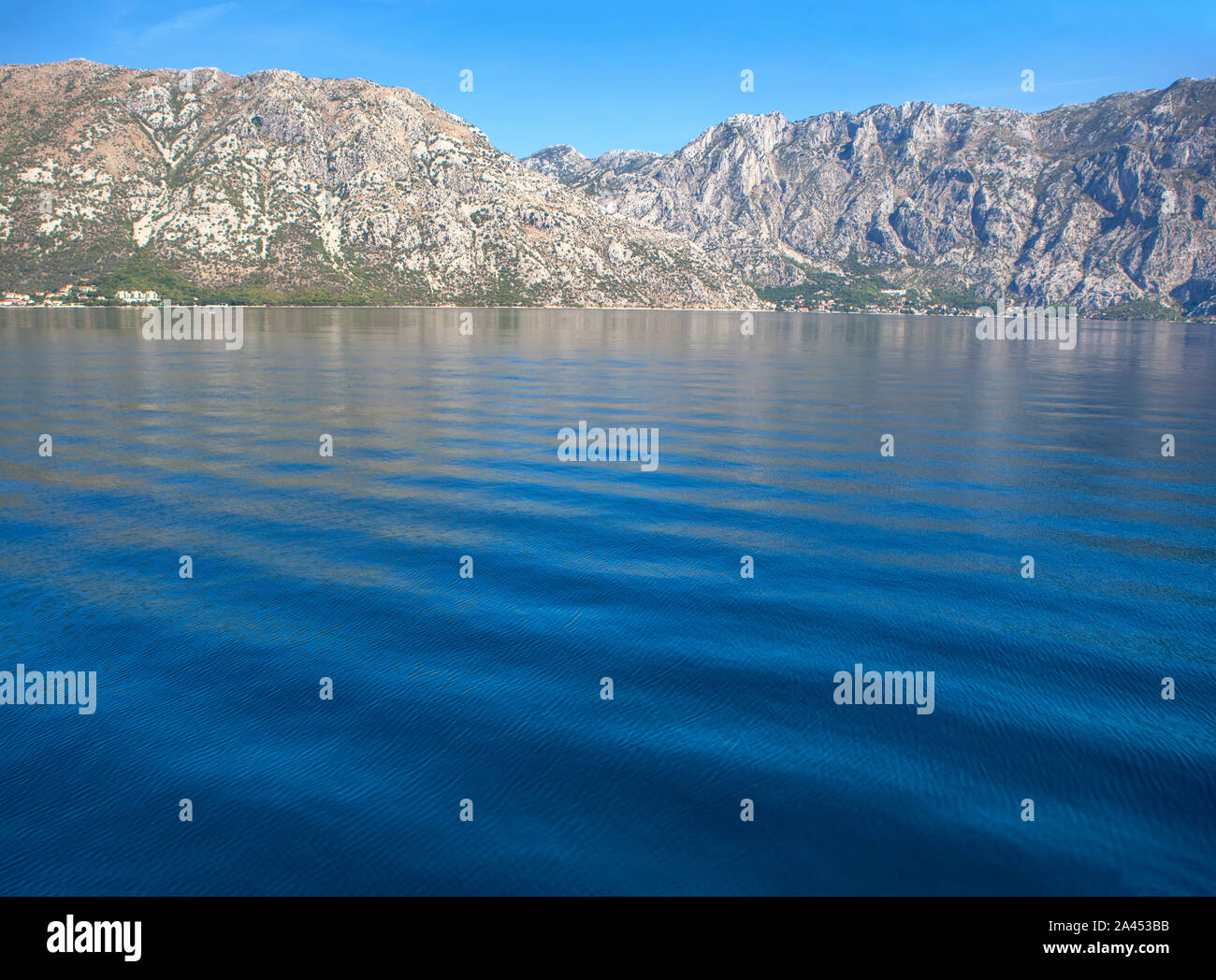 Beauty water surface bay hi-res stock photography and images - Alamy