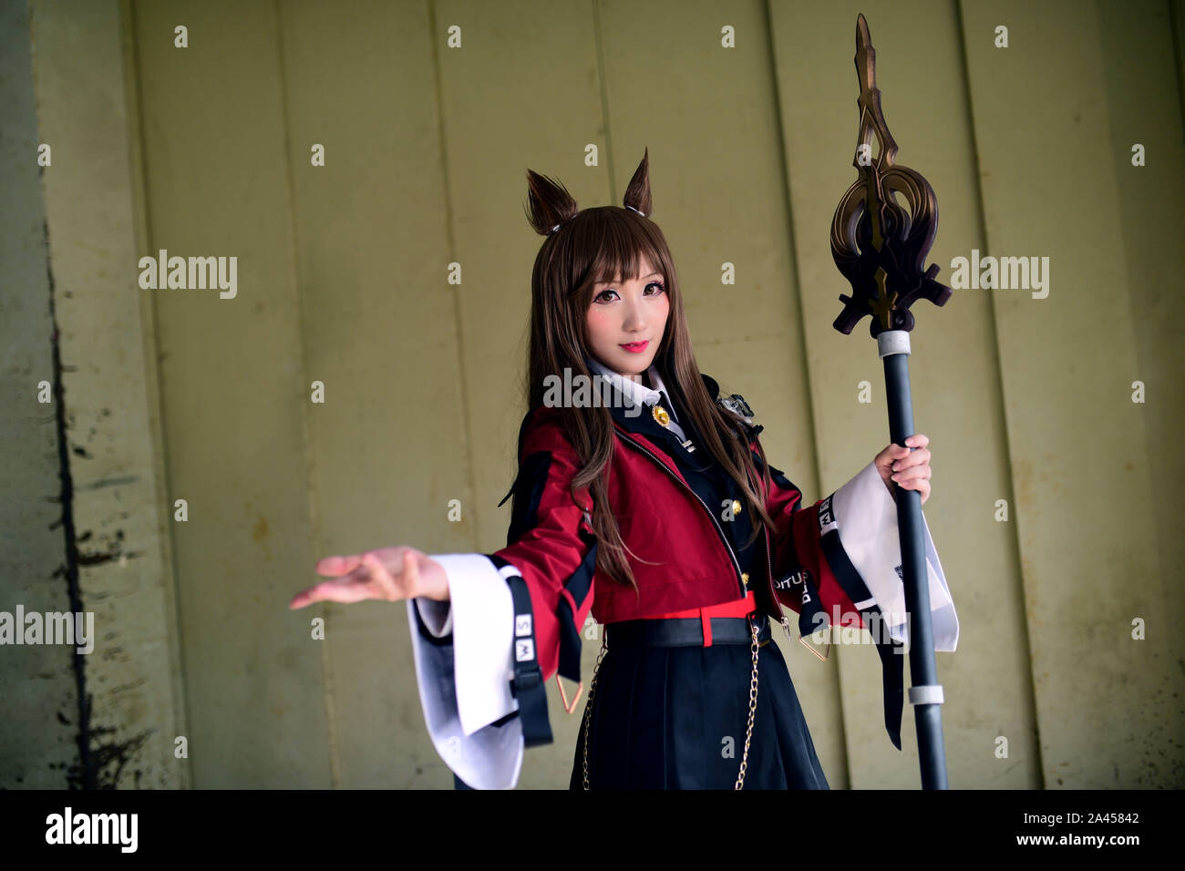 Cosplayers dressing up as characters of popular games and comics steal ...