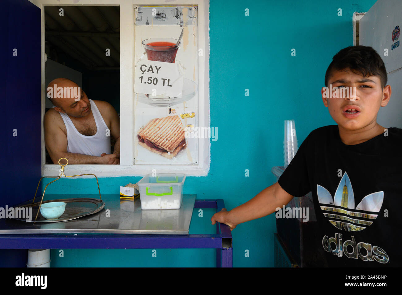 Male tween hi-res stock photography and images - Alamy