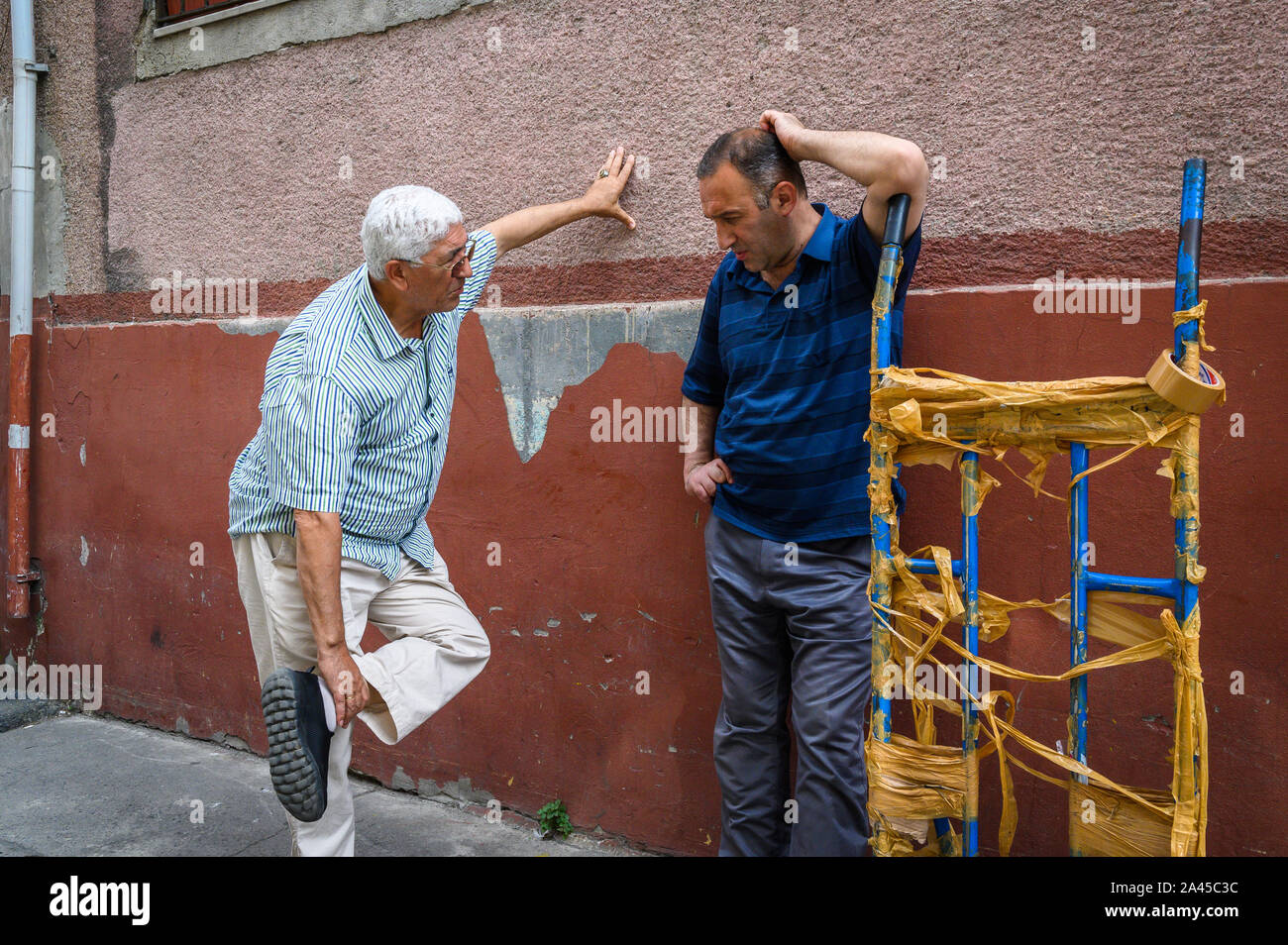 Turkish people talking hi-res stock photography and images - Alamy