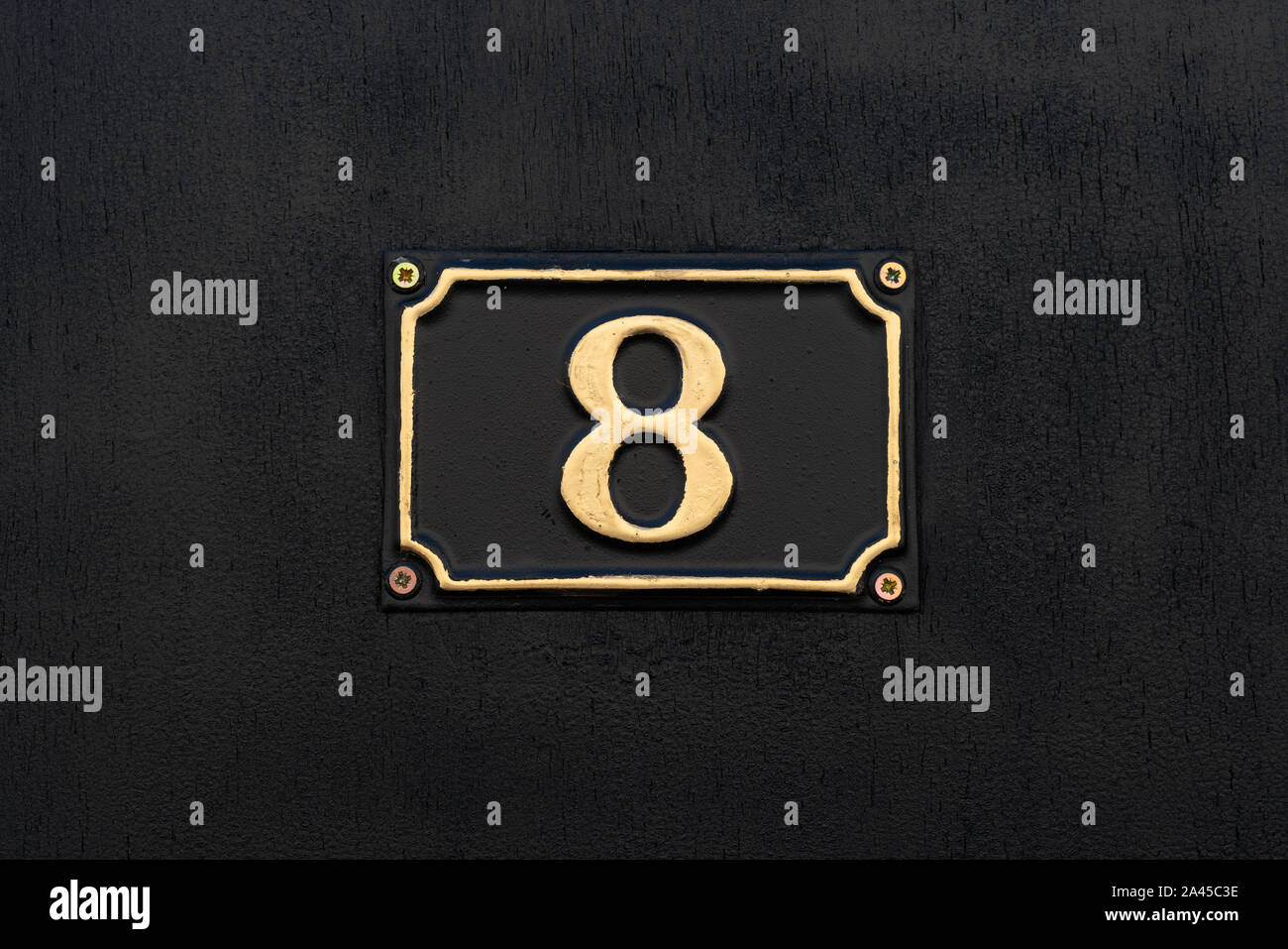 House number 8 sign hi-res stock photography and images - Alamy