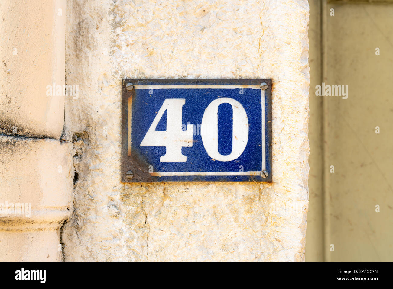 Enameled house number forty (40 Stock Photo - Alamy