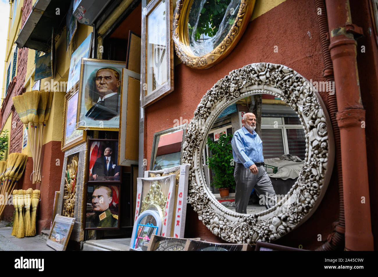 Old man reflection mirror hi-res stock photography and images - Alamy