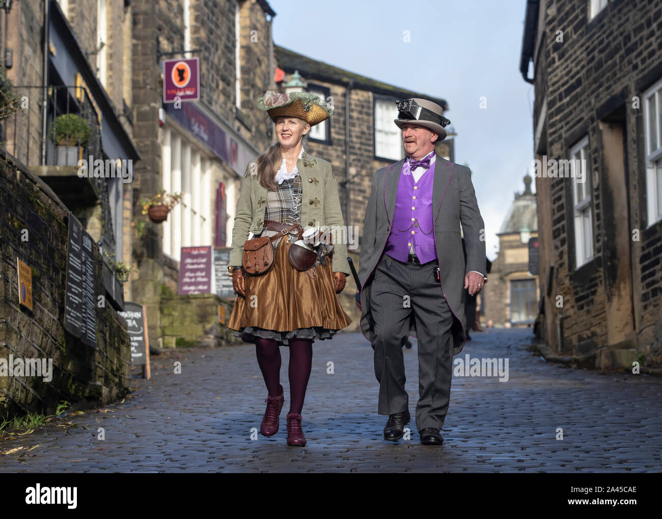 Steampunks attend haworth steampunk weekend hi-res stock photography ...