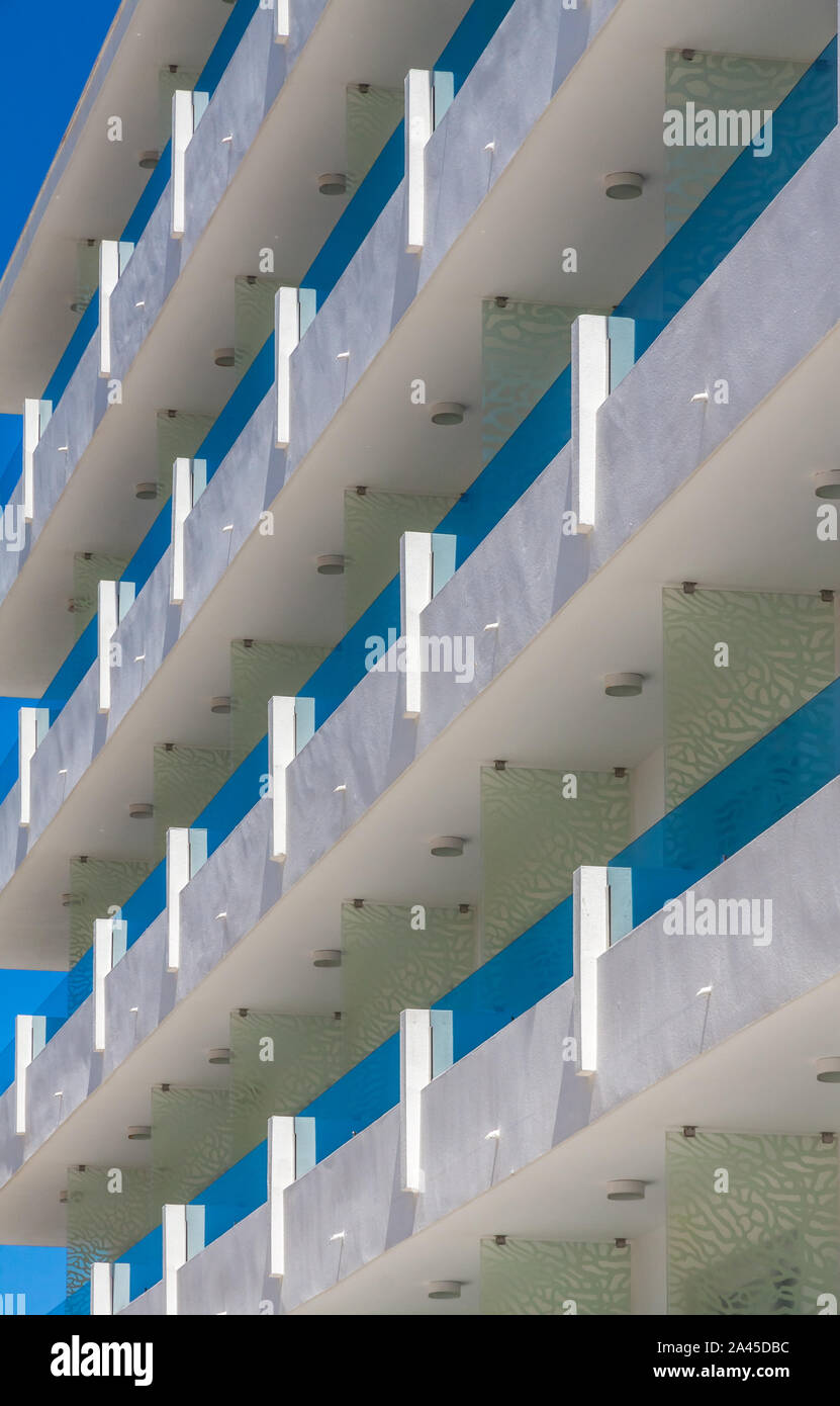 Urban hotel perspective hi-res stock photography and images - Alamy