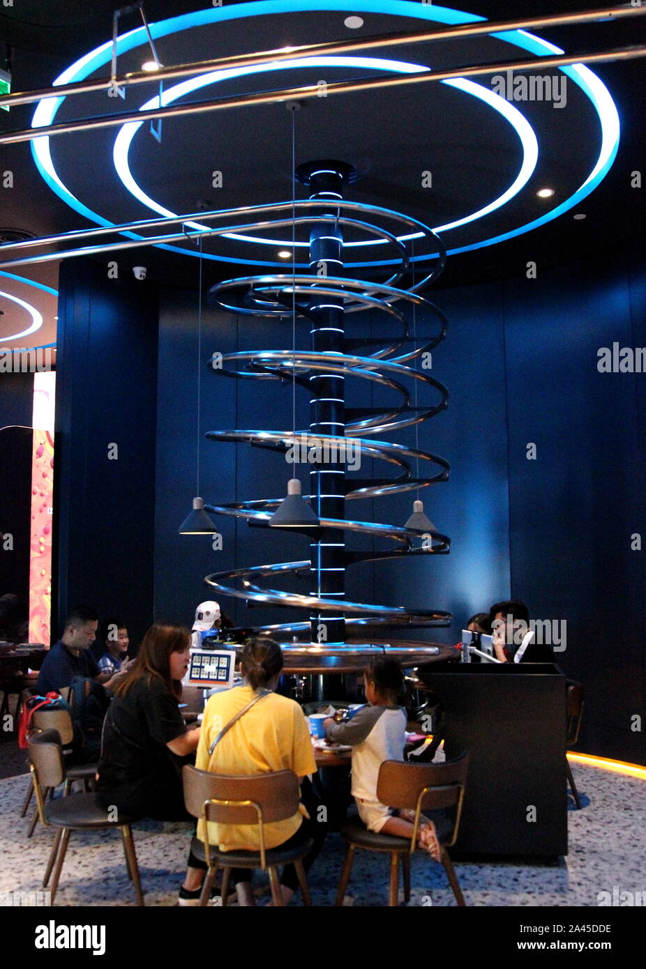 Delivery spot hi-res stock photography and images - Alamy