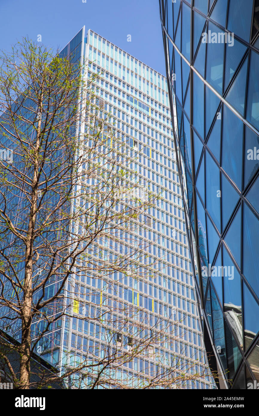 30 St Mary Axe (detail) & surrounding building Stock Photo - Alamy
