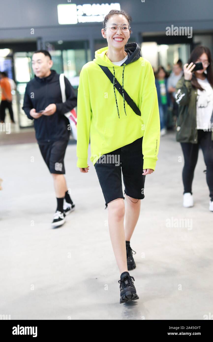 Chinese model Liu Wen shows up at the Beijing Capital International ...