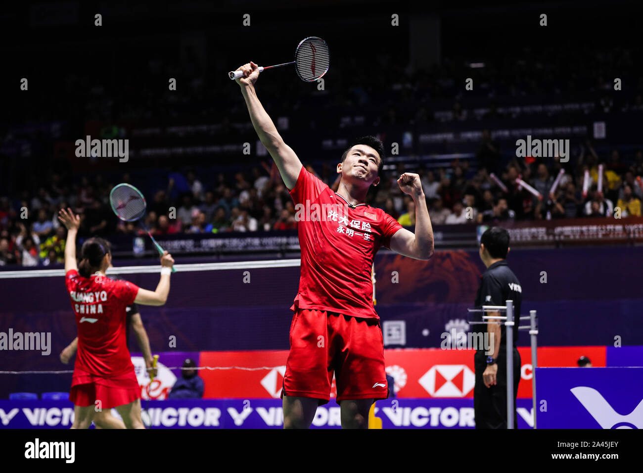 Chinese professional badminton players Zheng Siwei and Huang Yaqiong ...