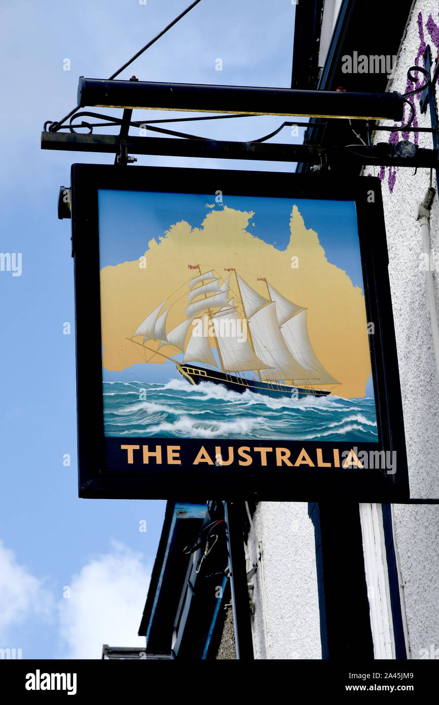 Pub sign Stock Photo - Alamy