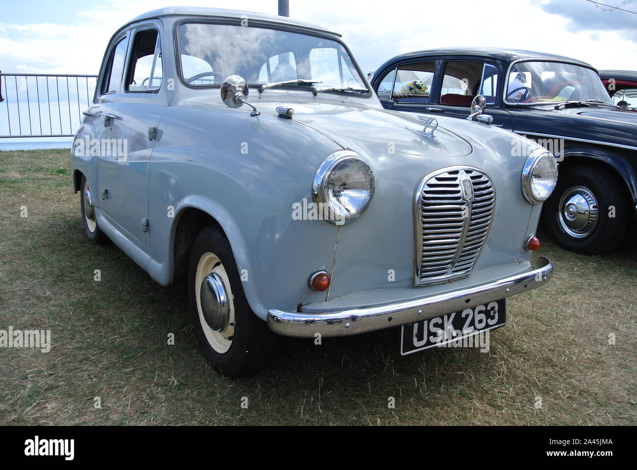 English austin car hi-res stock photography and images - Alamy