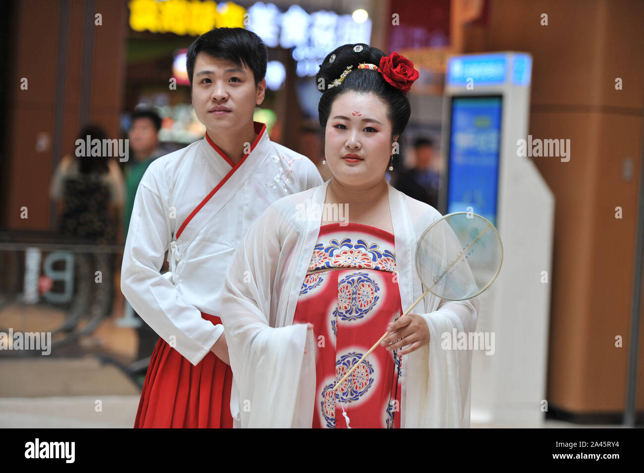 Chinese pageant hi-res stock photography and images - Alamy