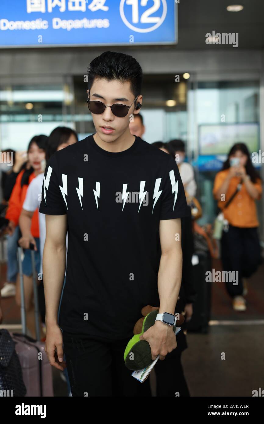 Chinese singer and member of the C-pop group BBT and Nine Percent Zhang ...