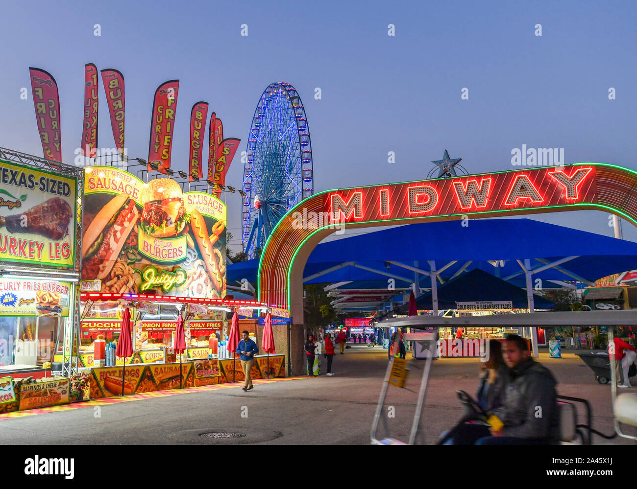 Texas fair rides hi-res stock photography and images - Alamy