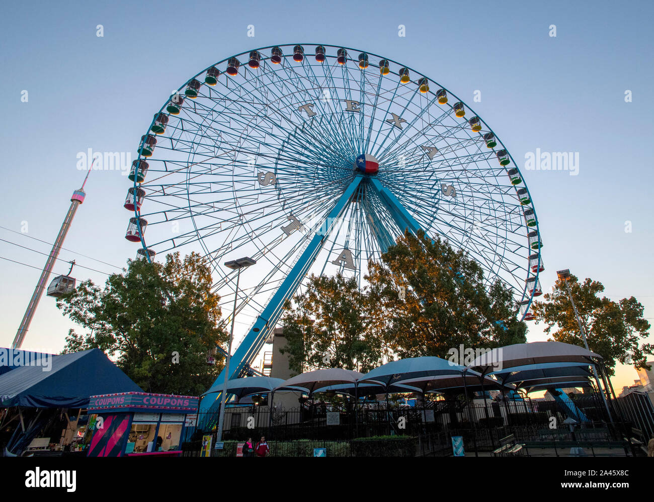 Texas star ferris wheel hi-res stock photography and images - Alamy